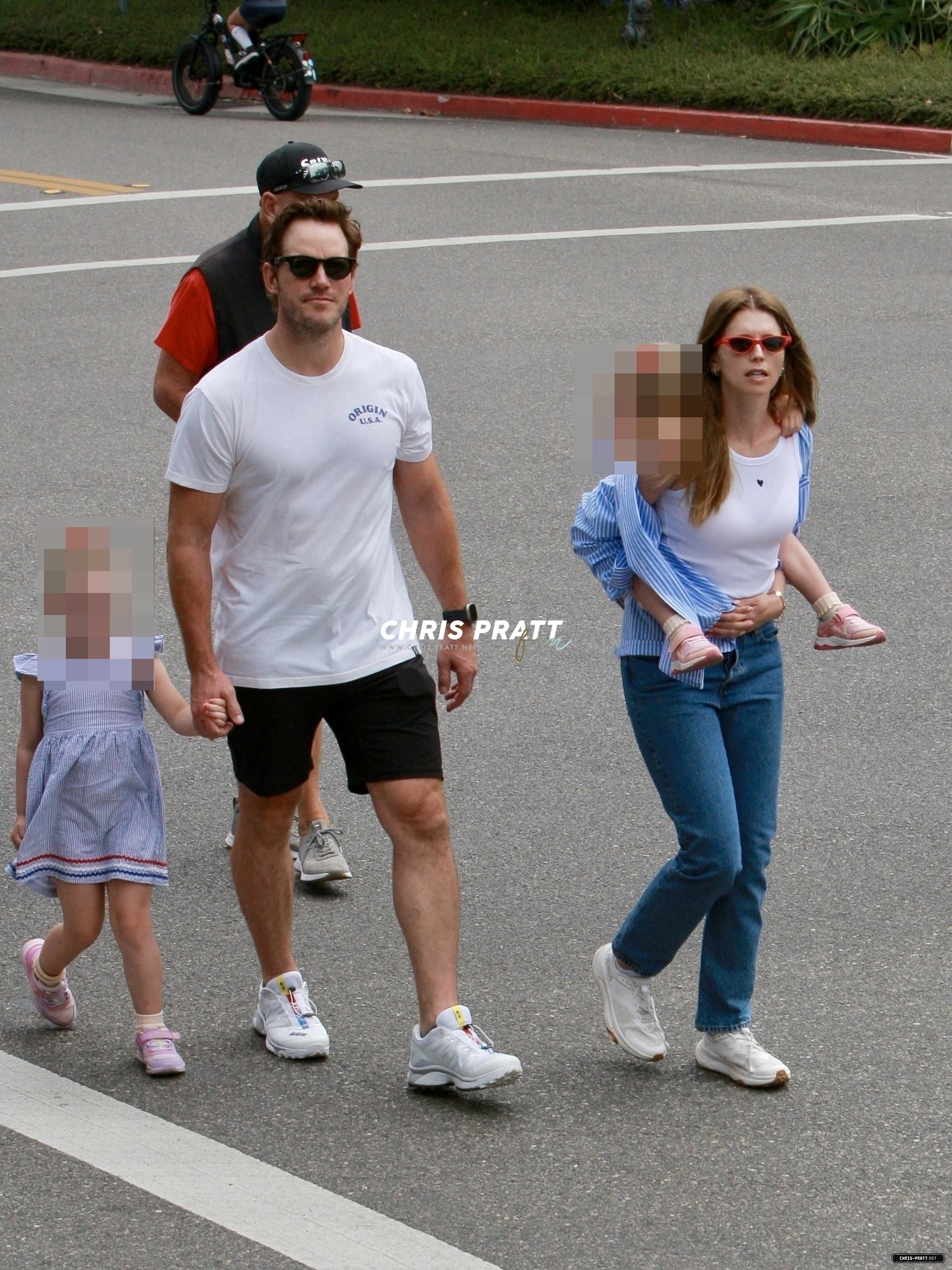 July 04 - Celebrating 4th of July in Montecito - 01 - Chris Pratt Fan ...